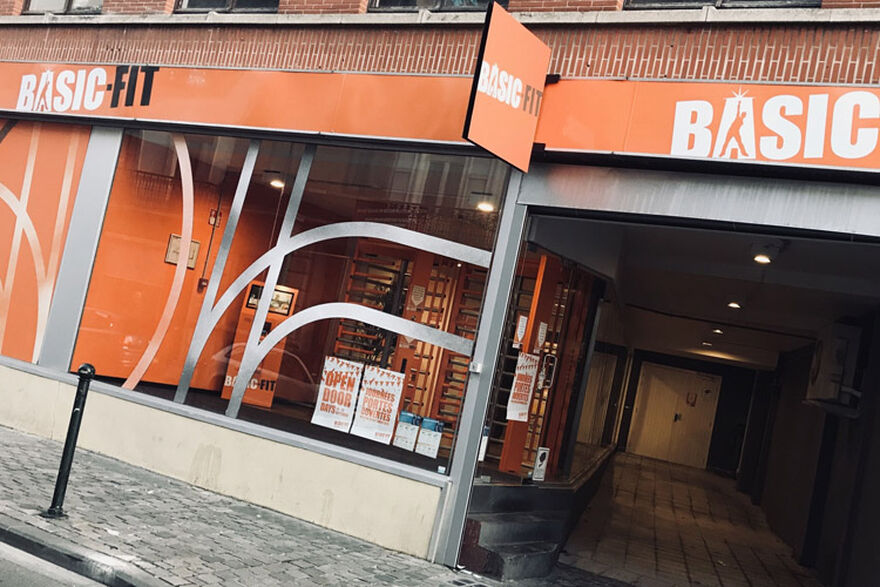 Salle de fitness Basic-Fit Brussels Ixelles VUB 24/7