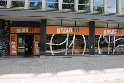 Salle de fitness Basic-Fit Brussels Arts-Loi 24/7