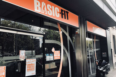 Salle de fitness Basic-Fit Brussels Arts-Loi 24/7