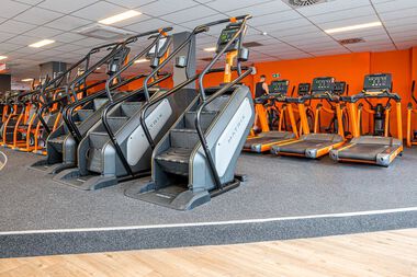 Basic-Fit Gym Basic-Fit Brussels Arts-Loi 24/7