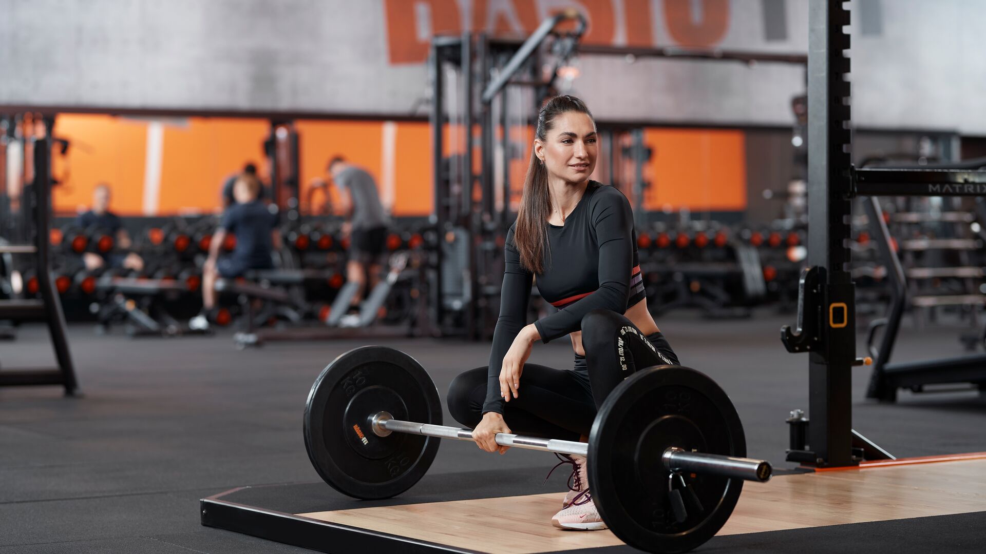 ¿Cuál es el mejor entrenamiento con pesas para perder peso? ¡Basic-Fit ...