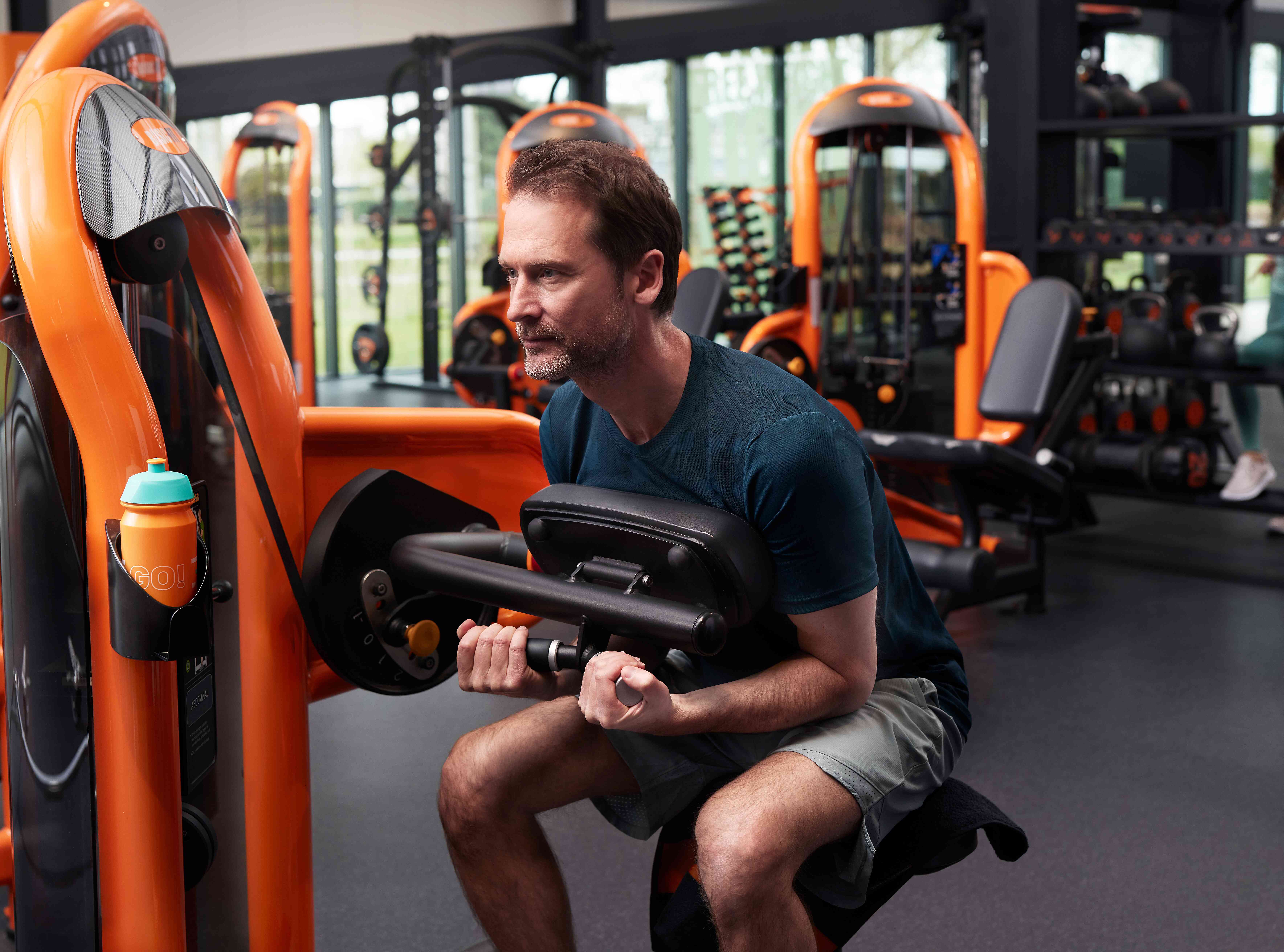 Force et Mobilité après 50 ans | Basic-Fit