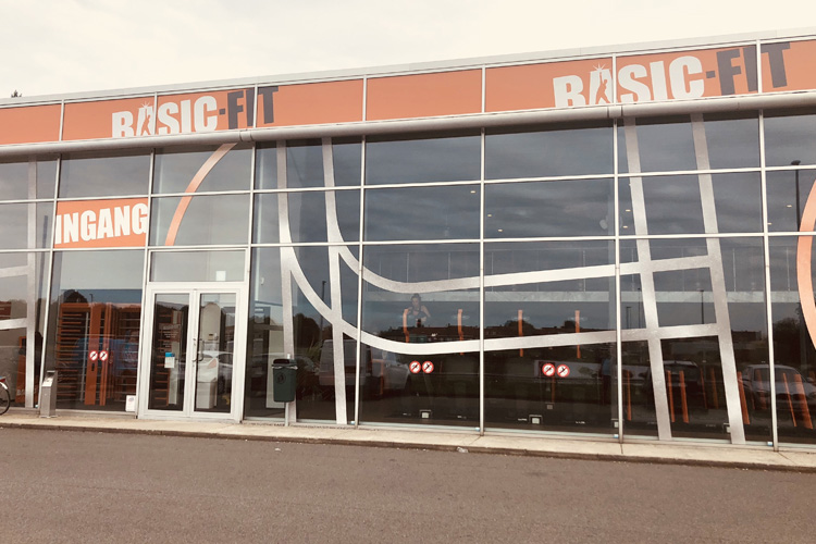 Fitnessclub Basic-Fit Menen Kortrijkstraat 24/7