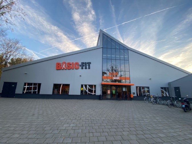 Sportschool Basic-Fit Rotterdam Dorpslaan 24/7