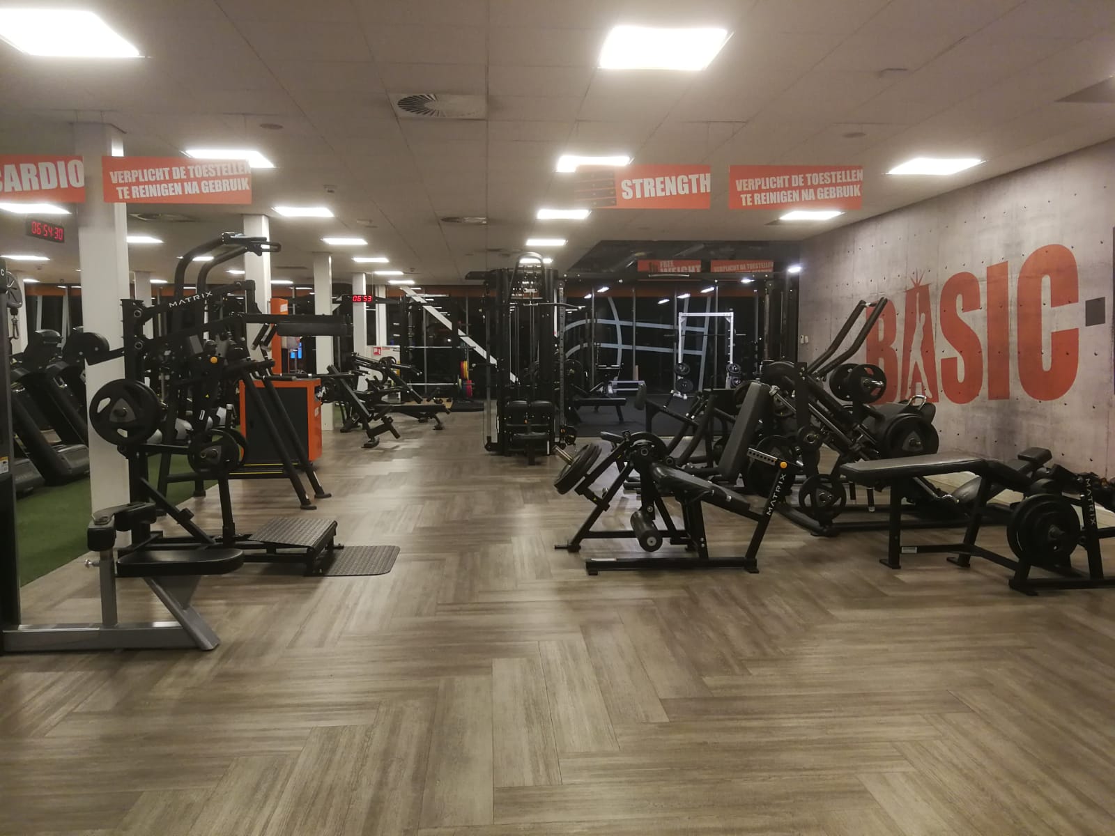 Sportschool Basic-Fit Oss Nelson Mandelaboulevard