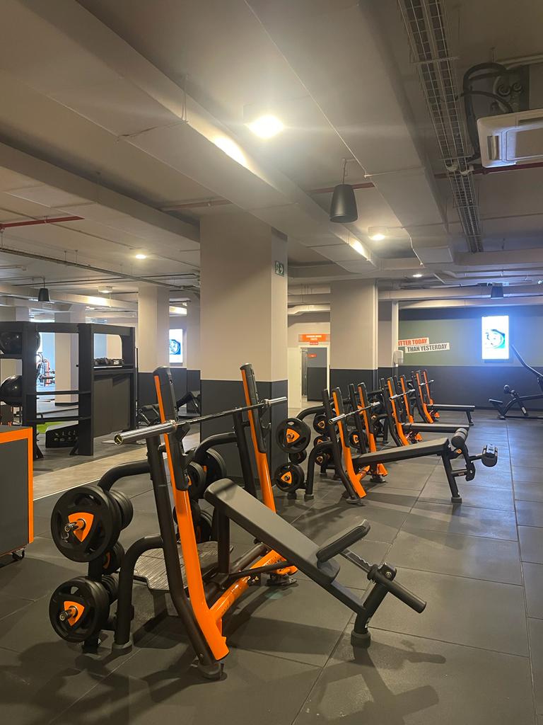 Gimnasio Basic-Fit Motril Ronda de Levante