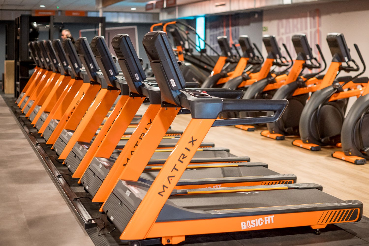 Fitnessclub Basic-Fit Diksmuide Ijzerlaan 24/7