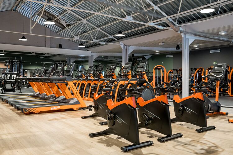 Fitnessclub Basic-Fit Wondelgem Morekstraat 24/7