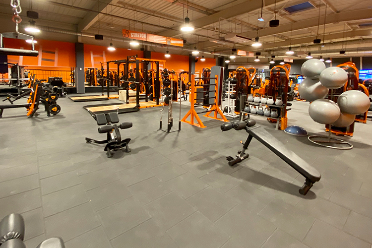 Salle de sport Basic-Fit Saint-Quentin Rue Georges Pompidou