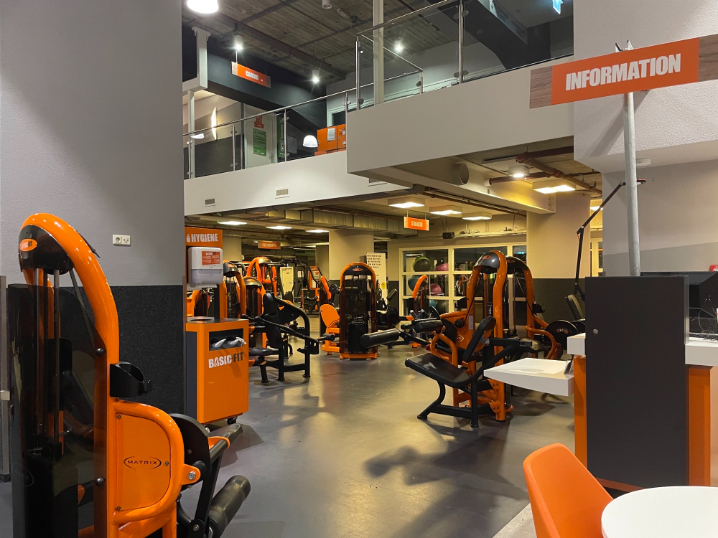 Basic-Fit Gym Basic-Fit Rotterdam Delftseplein 24/7