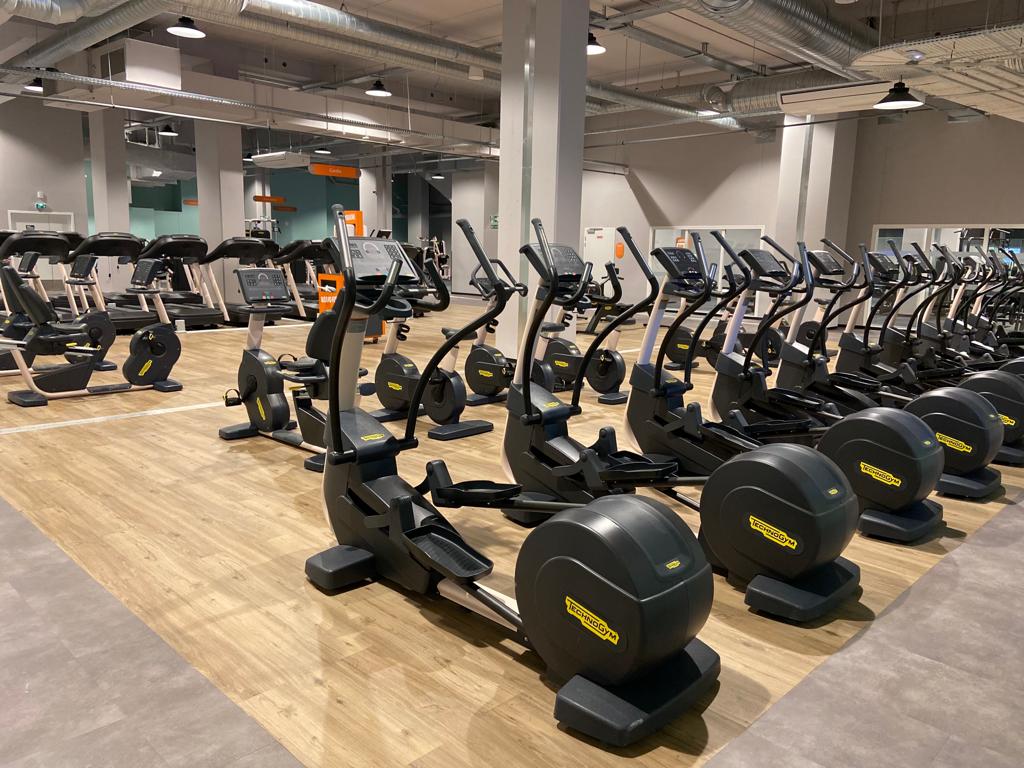 Salle de sport Basic-Fit Paris Avenue de la porte de Chatillon Ladies