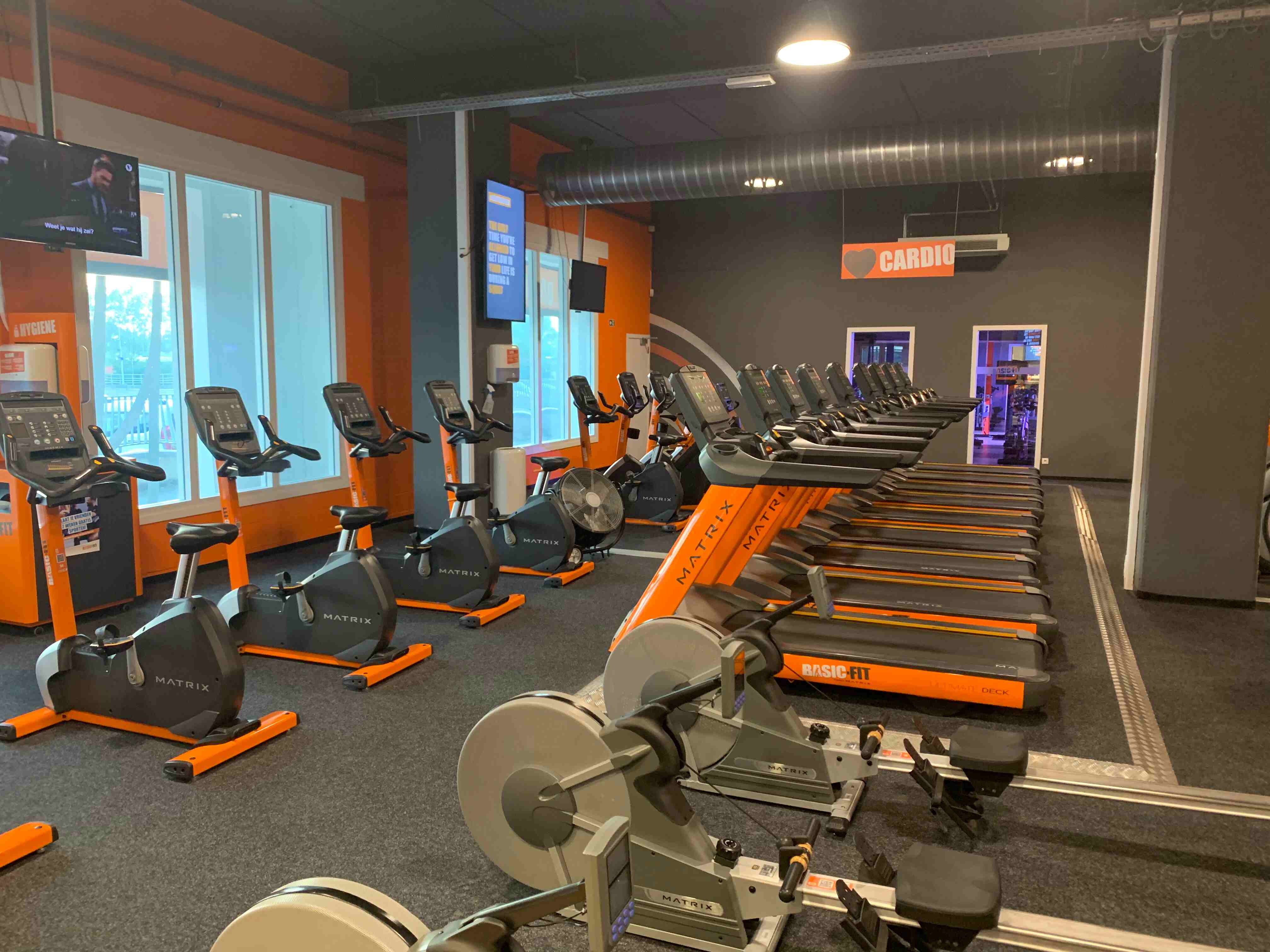 Fitnessclub Basic-Fit Brugge Station 24/7