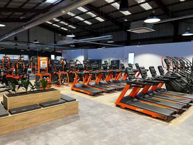 Salle de sport Basic-Fit Saint-Genis-Laval Route de Brignais