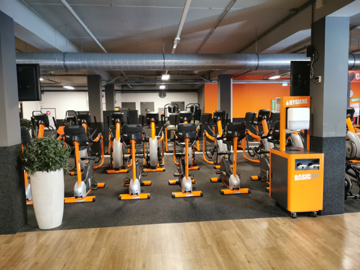 Sportschool Basic-Fit Haarlem Bernadottelaan