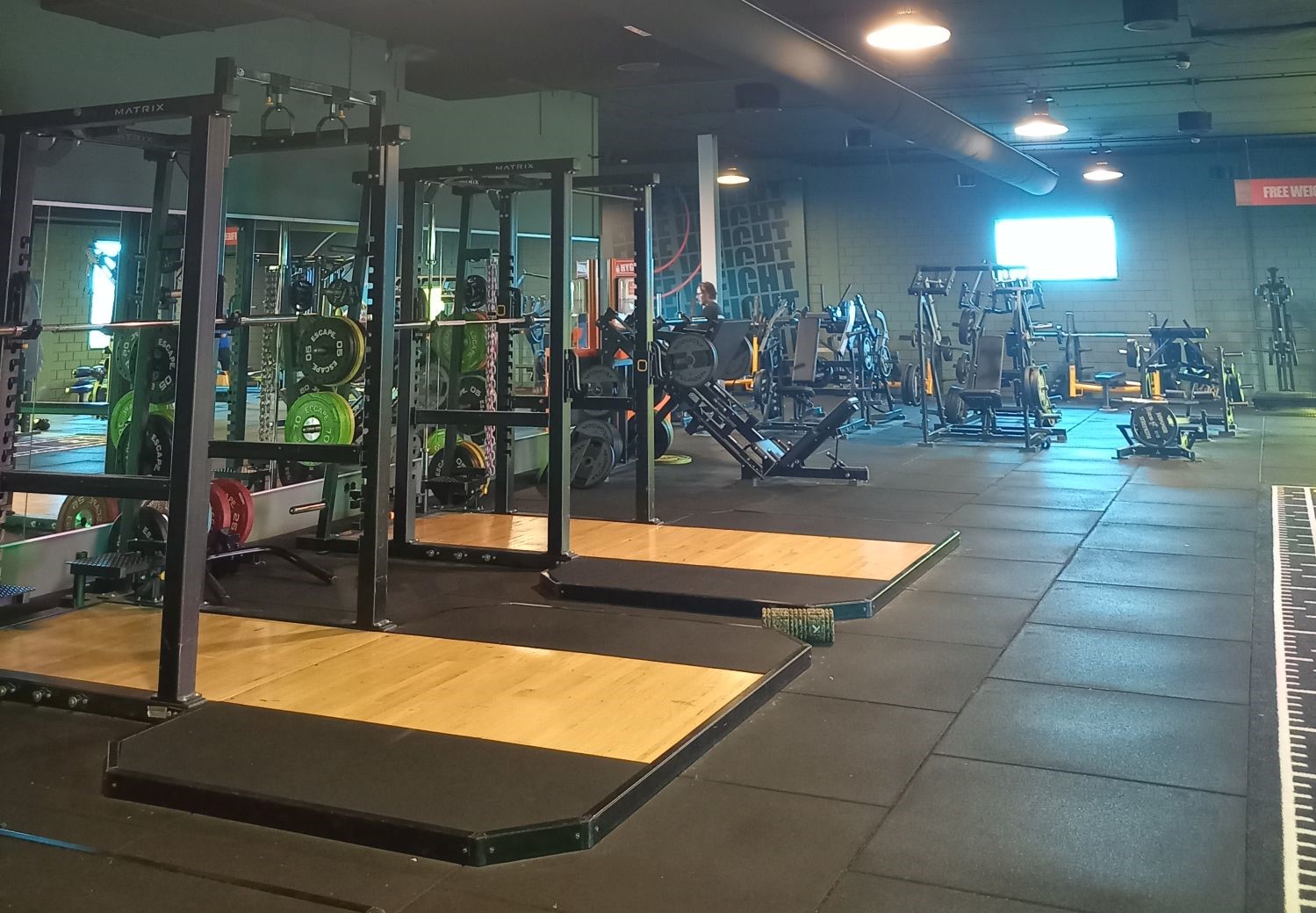 Basic-Fit Gym Basic-Fit Waalwijk De Gaard