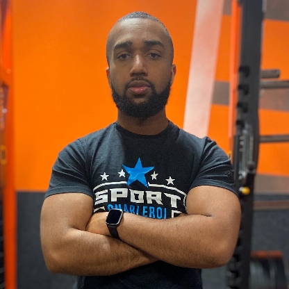 Fitnessclub Basic-Fit Charleroi Mont-Sur-Marchienne Av. Paul Pastur 24/7